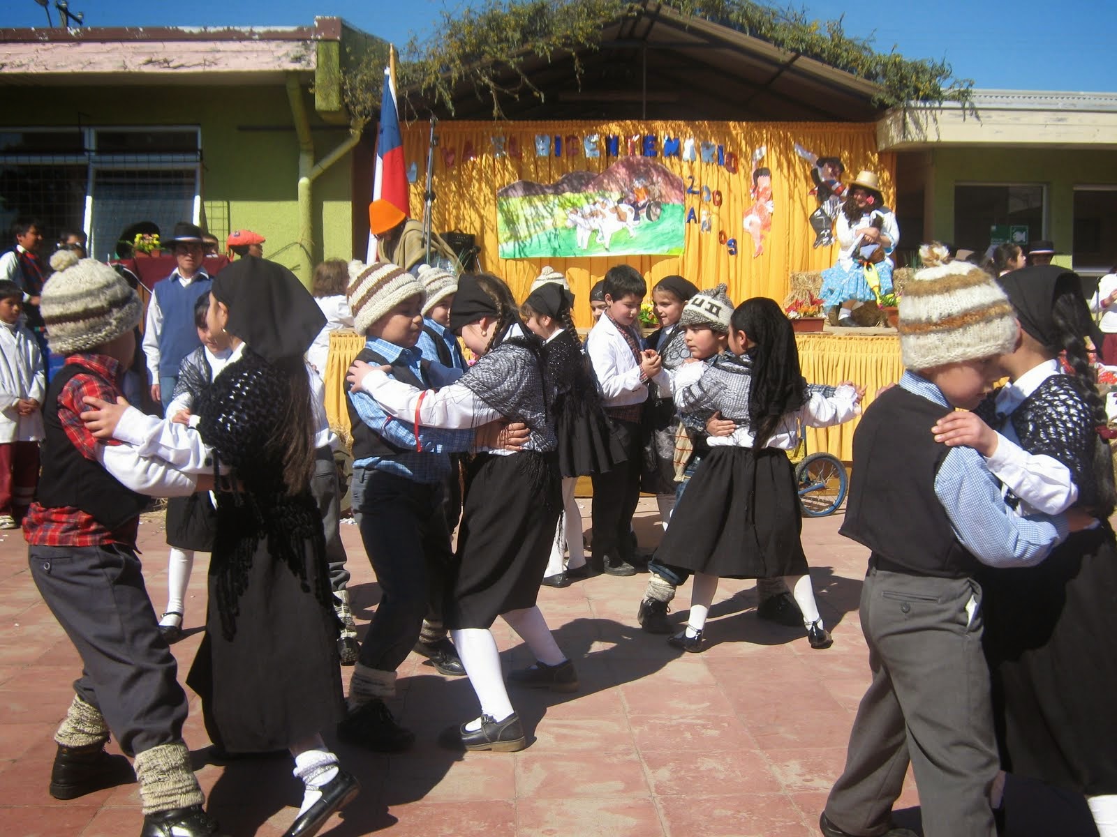 El Folklore: Baile Chilote