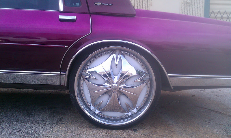 PHOTOGRAPHY BY MIAMIEARL: Box Chevy LS Brougham on 26' DUB Esinem