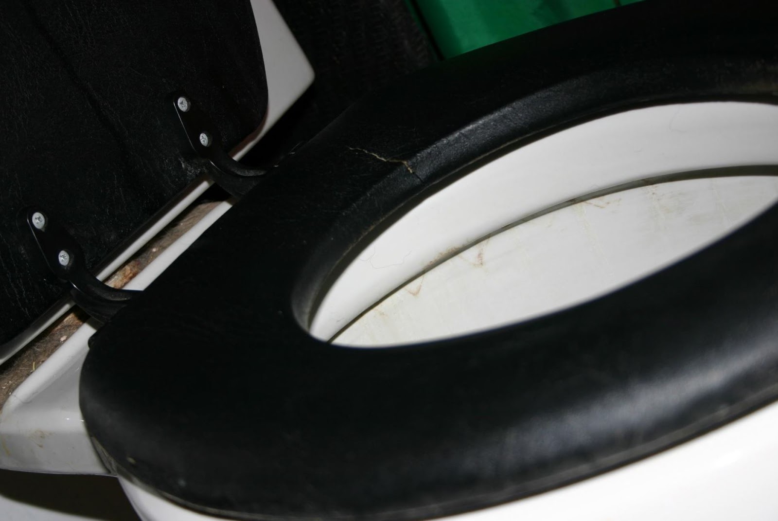 thisoldtoilet-replacement-toilet-lids-and-seats-networx-how-to