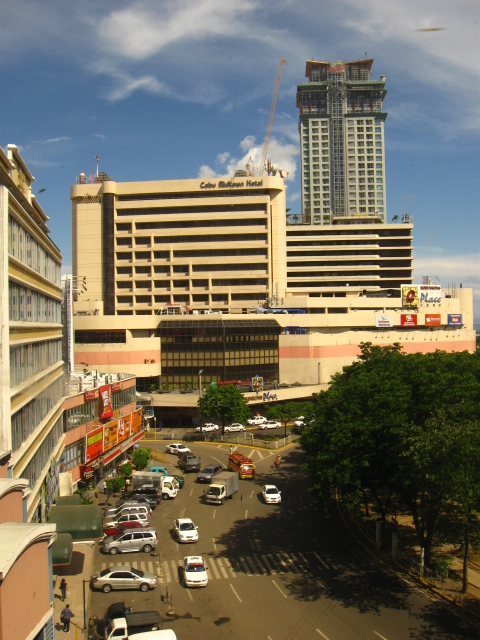 Boat on Shore!: Fuente Circle, CEBU CITY