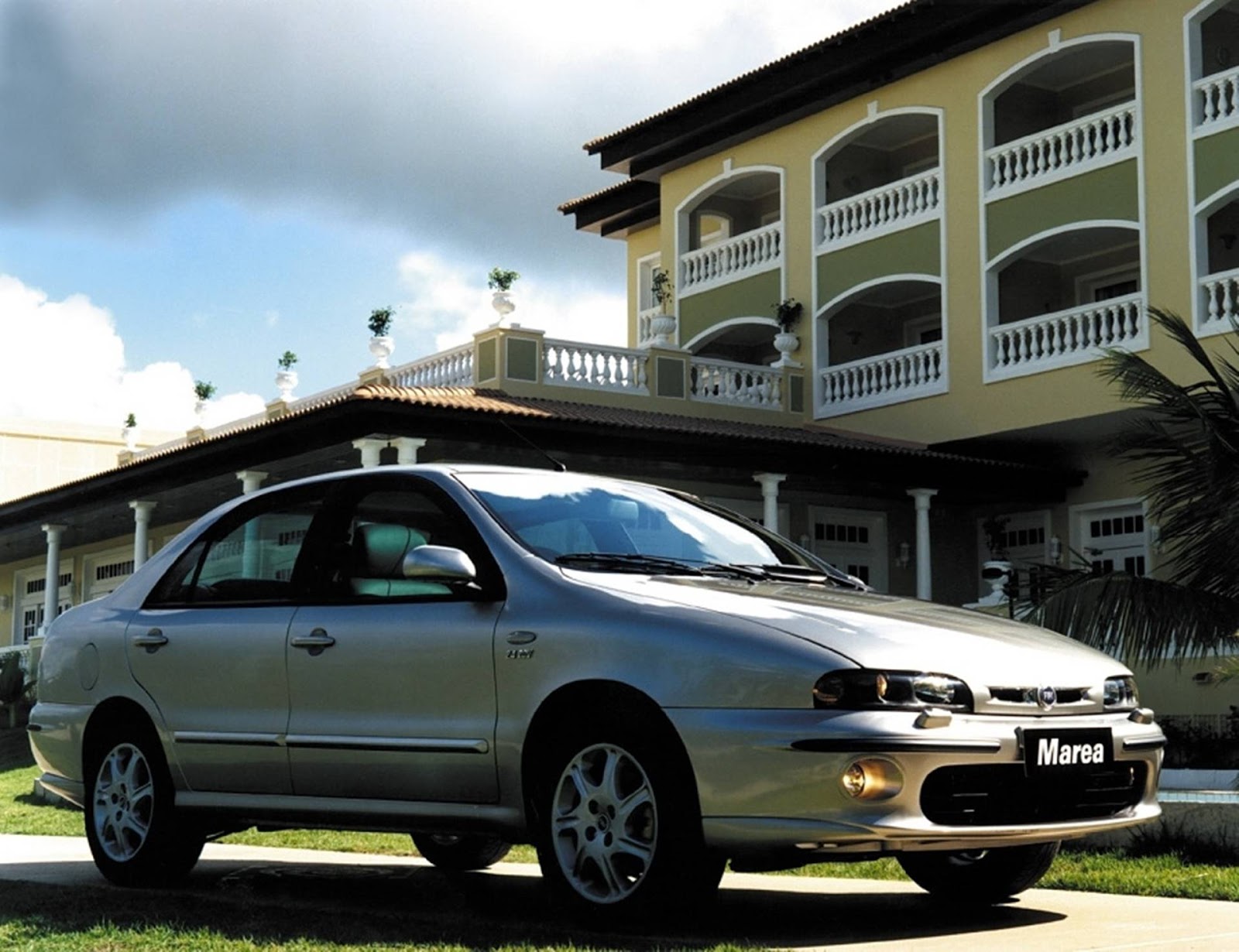 Fiat Marea 2.4 Automático: fotos, consumo e ficha técnica