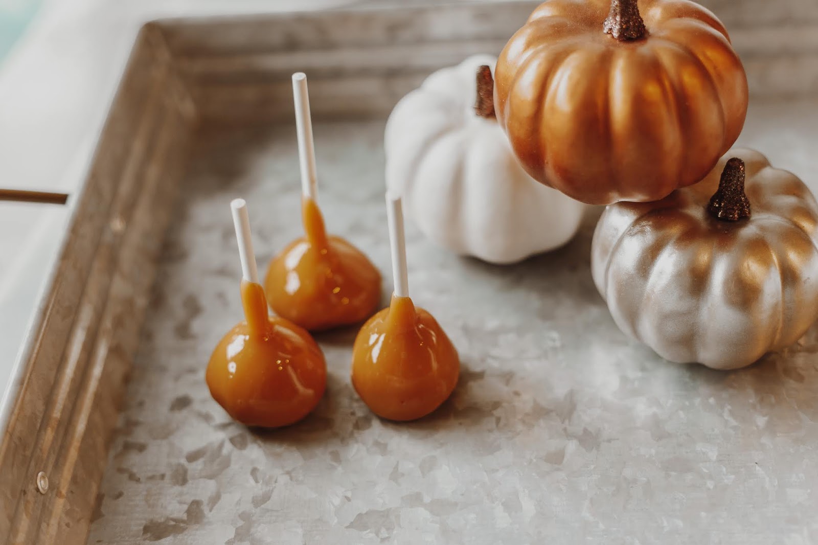 Caramel Apple Bites - Leah Behr