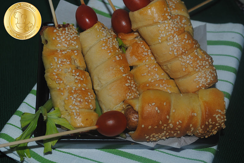 PATYSKITCHEN: SAUSAGE SPIRAL BREAD/ROTI PINTAL SOSEJ