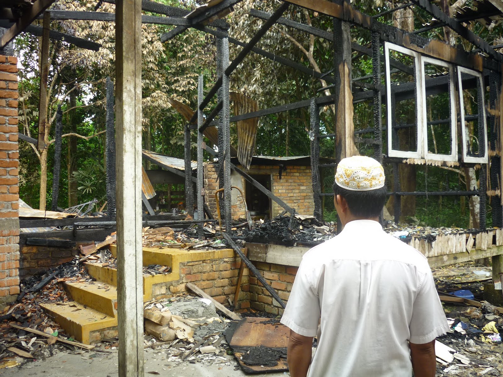 Kelab KMJI Kelantan: April 2011