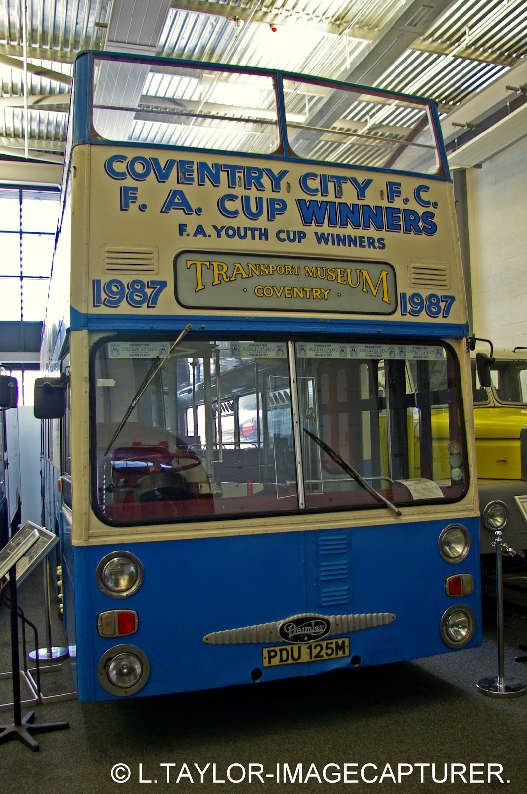 IMAGECAPTURER.: BUSES.