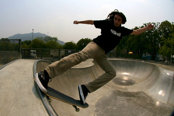 Lion City Skaters: Fanling Skatepark, Hong Kong