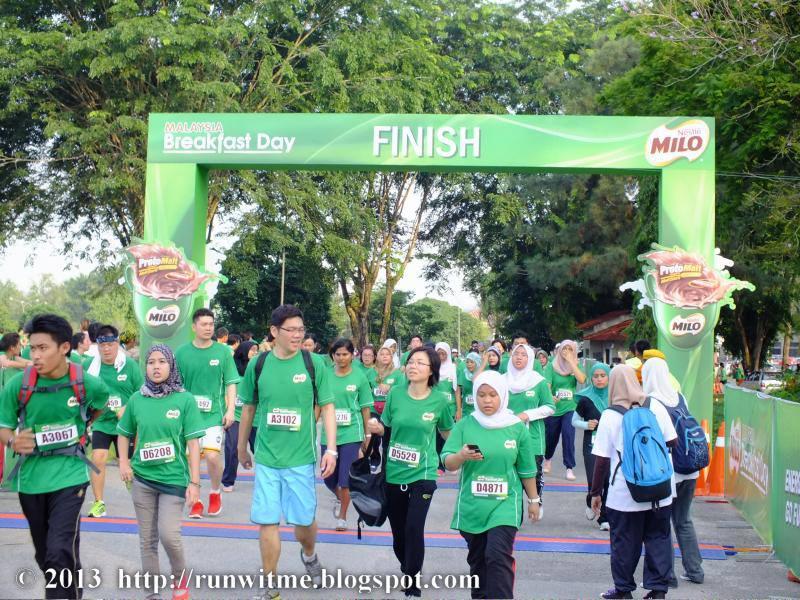 RUNNING WITH PASSION: Photos: MILO's First Malaysia Breakfast Day 2013