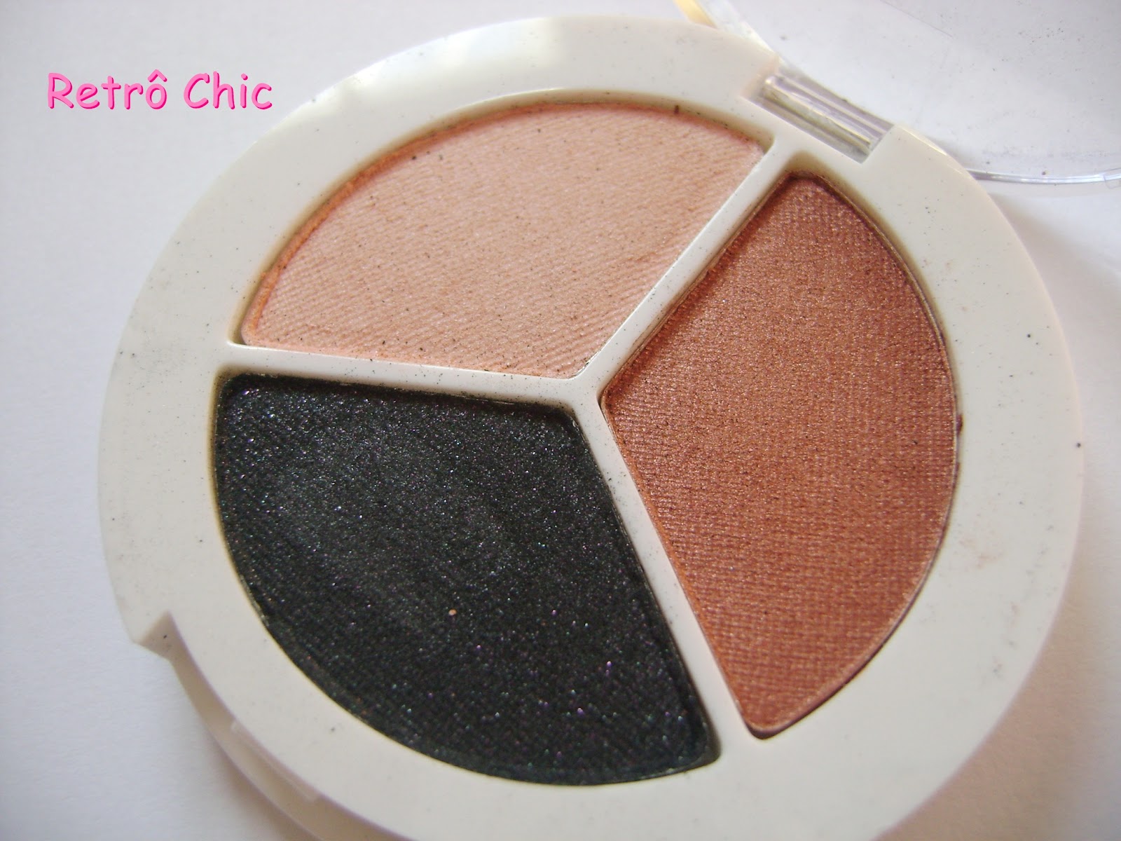 De bem com a vida!!!: Trios de sombra Color Trend, Avon