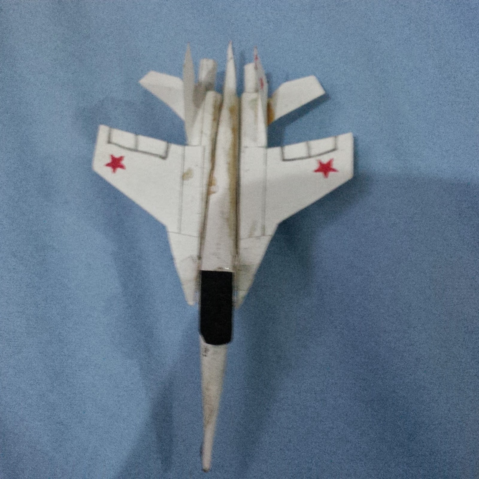 PAPERCRAFT: Sukhoi Su 27 Flanker A