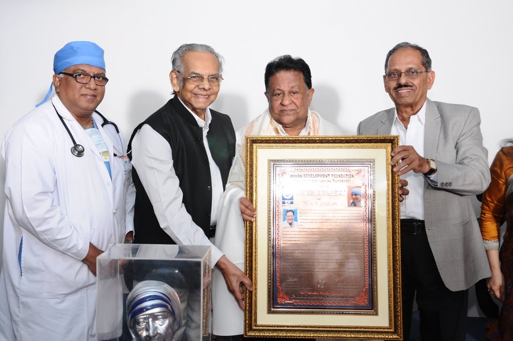 INDIAN DEVELOPMENT FOUNDATION: Dr. K. M. Cherian gets Mother Teresa ...