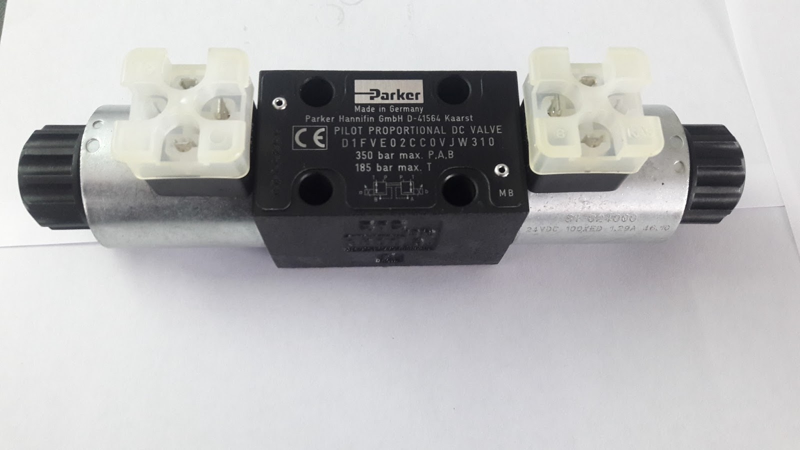 Parker Hannifin GmbH - Pilot Proportional DC Valve - D1FVE02CC0VJW310 ...