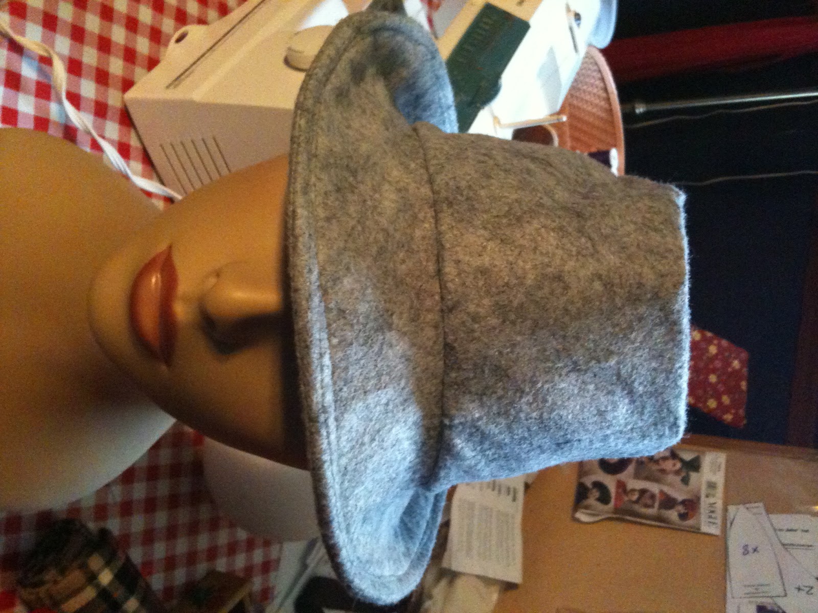 tin and sparkle: THE FEDORA HAT IS MAKING A COMEBACK