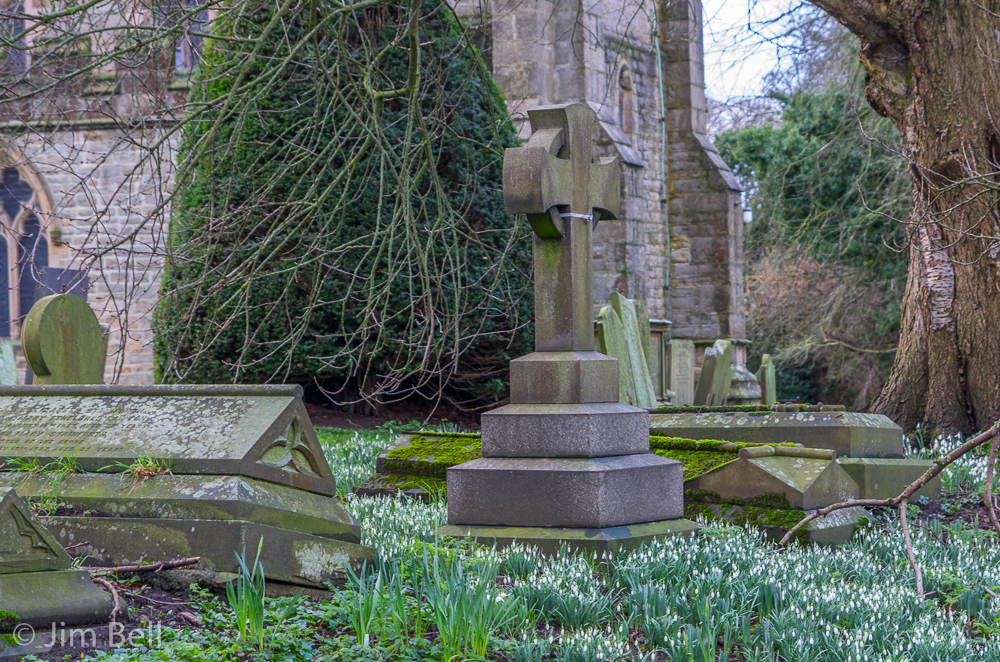 Out & About: Baslow and the Golden Gates of Chatsworth