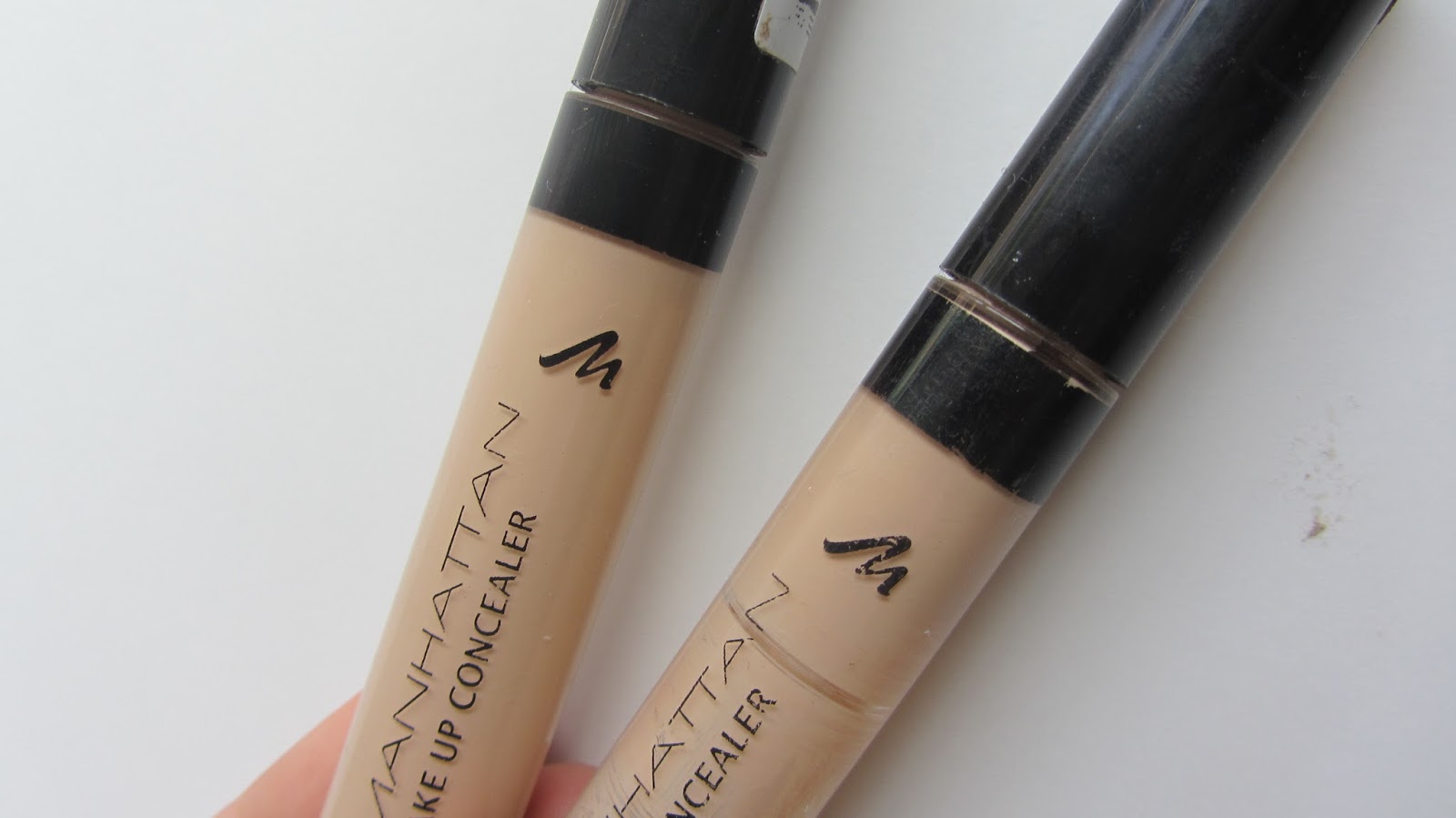MissZickZack: REVIEW: Manhattan Wake up Concealer -002 classic beige