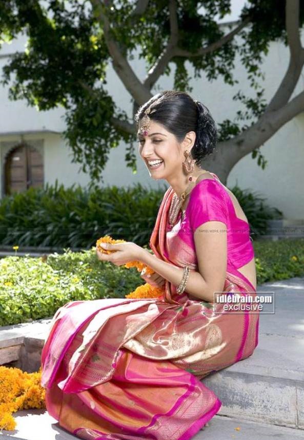 صور موتي باي من مسلسل ملكة جانشي Garima Ajmani ~ أزياء ستار