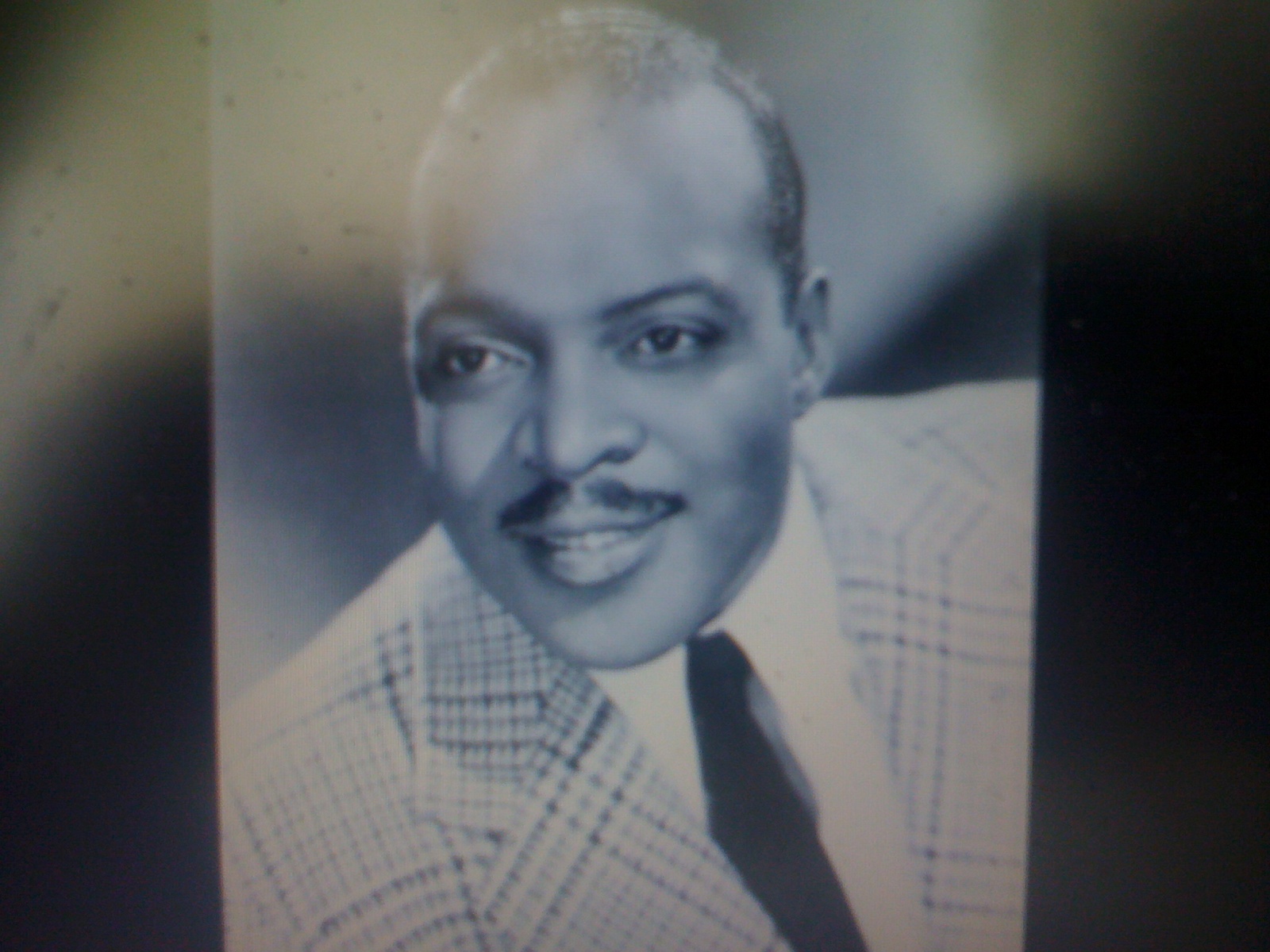 THE BLACK SOCIAL HISTORY:: BLACK SOCIAL HISTORY : WILLIAM "COUNT" BASIE ...