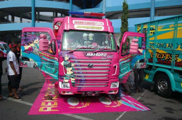 7 Foto Truk Hino 500 Modifikasi Paling Dicari - Galeri Yuichi