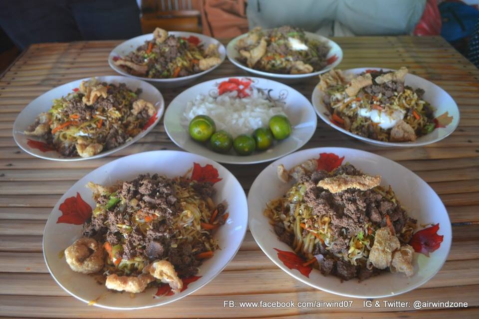 airwindzone: Pancit Batil Patong of Tuguegarao City