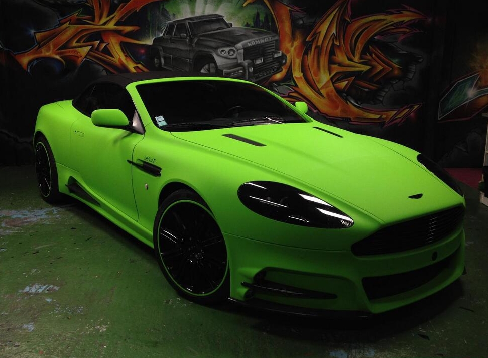 Autosmotosymasss: Aston Martin DB9 Mansory por Dartz