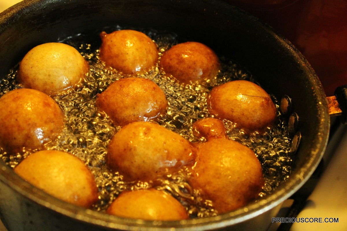 BANANA PUFF PUFF | Precious Core