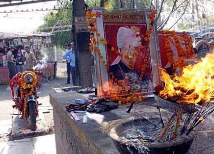 Photo Tour of Bullet Temple in Rajasthan | Hindu Blog