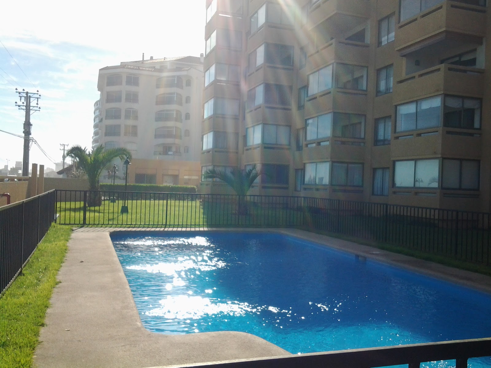 MP y A PROPIEDADES COQUIMBO Y LA SERENA : Edificio 3, Piedras Rojas Av. del Mar La Serena.