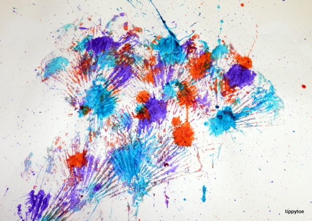 Tippytoe Crafts: Fly Swatter Painting - Take 2