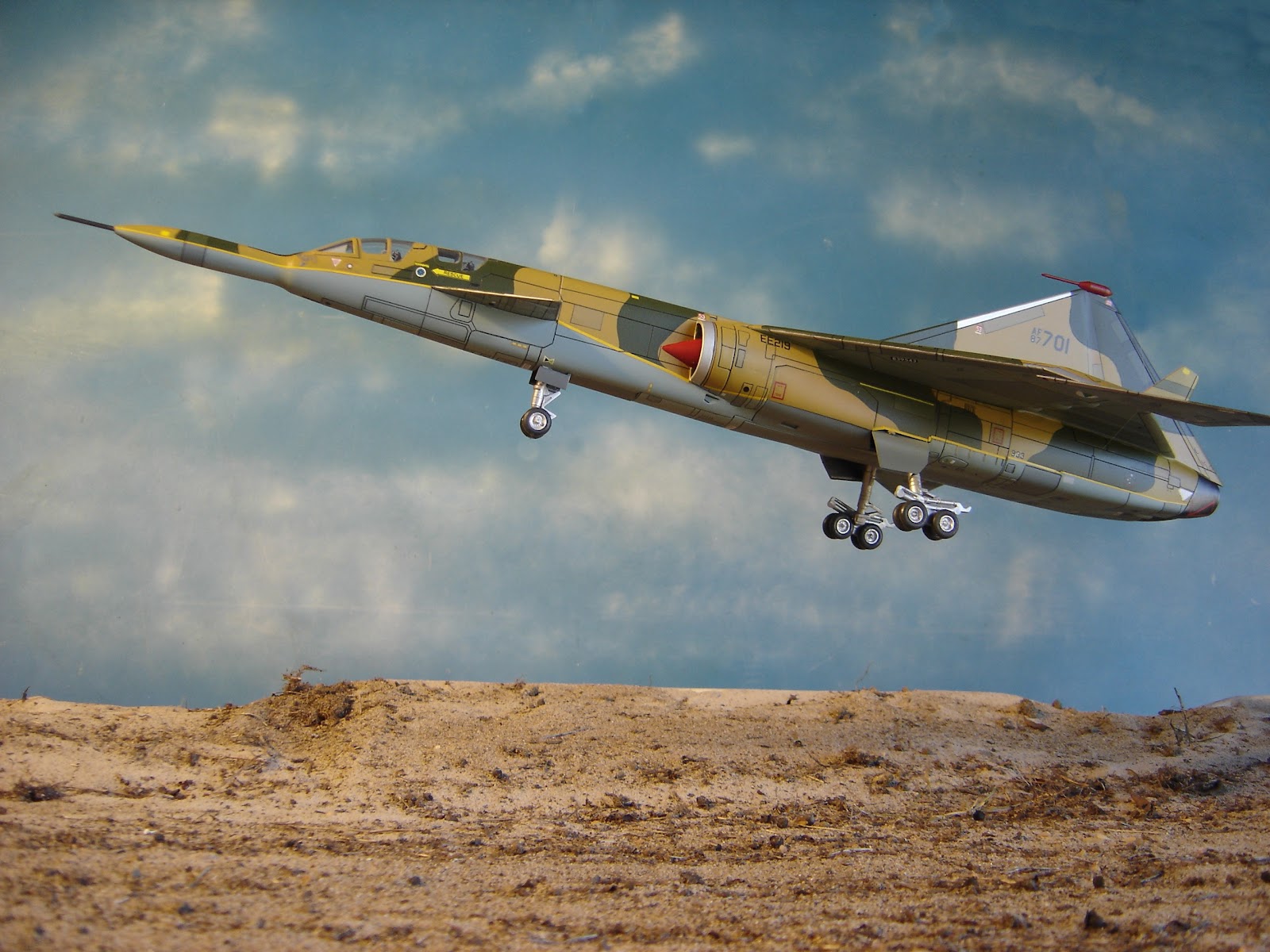 Greg Martin - TXR-2 Interceptor [More in Comments] : r/Kitbash