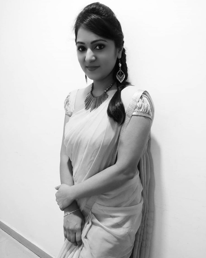Anchor dimple divya jyothi hot, cute, images, pics, photos collection 1 ...