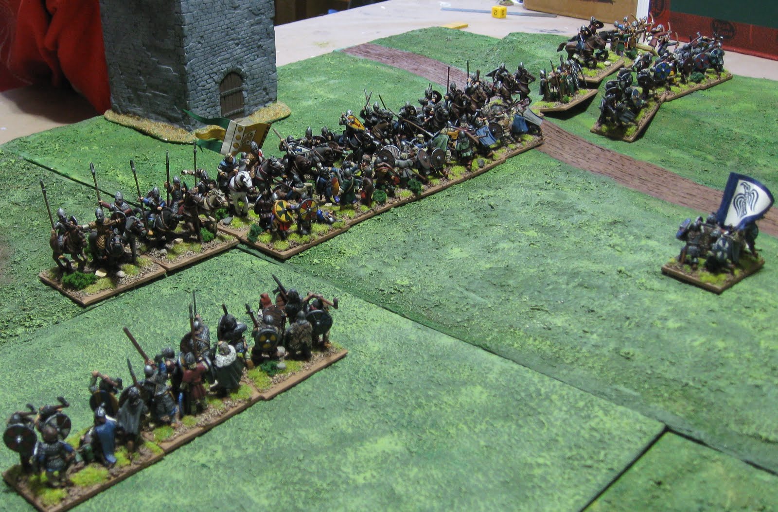 Tim's Miniature Wargaming Blog: HOTT Vikings vs. Normans