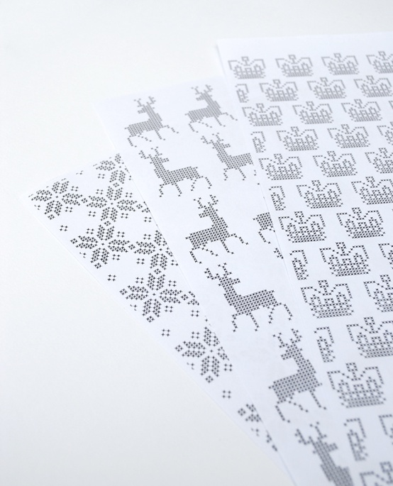 Robin Ulrich Studio: Decking the Halls Knit Style