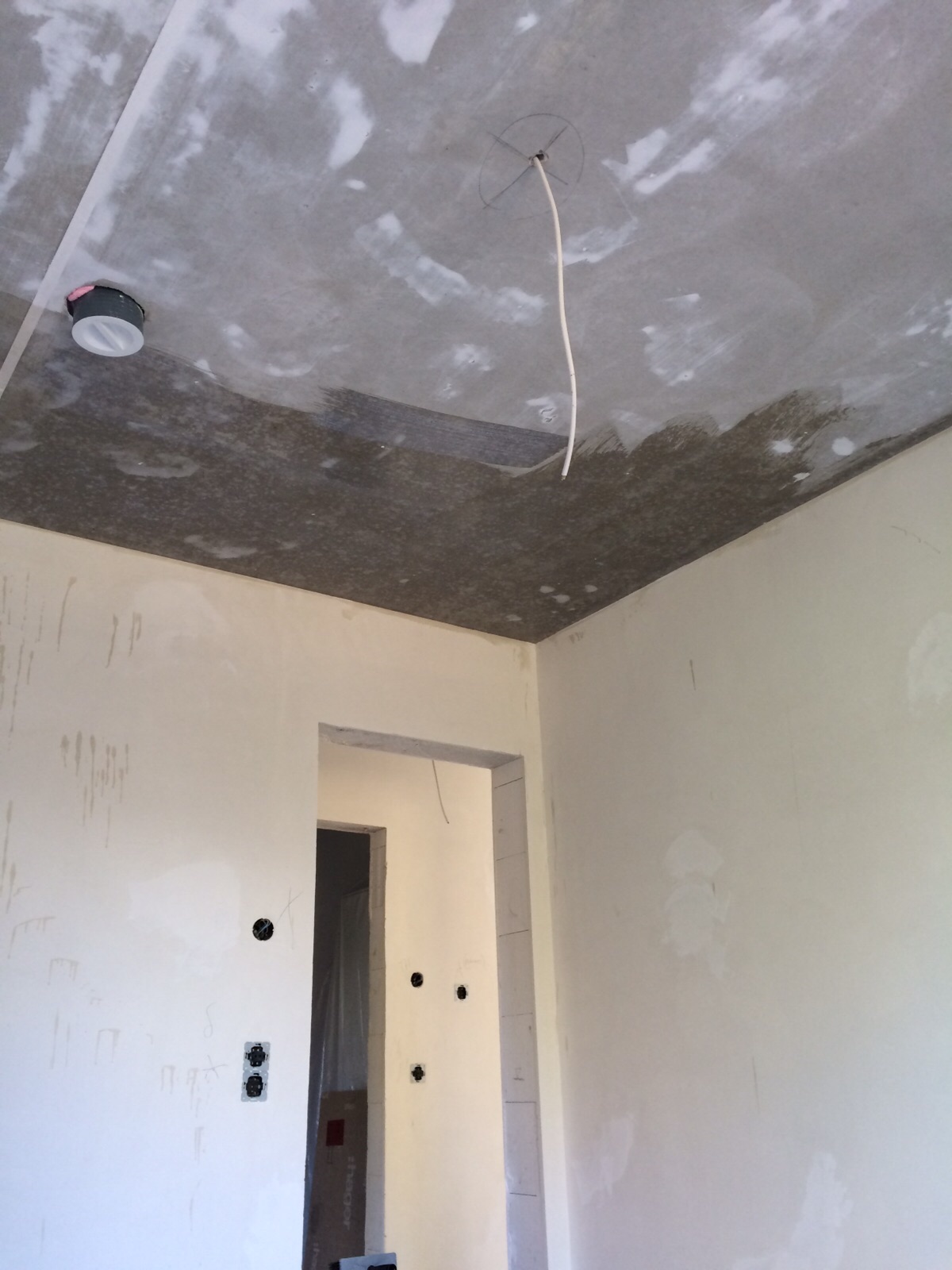 2015: Unser Haus - Wir bauen mit PDE Massivbau: Filigrandecke behandeln