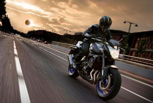 2013 Yamaha FZ8 Review | New Motorcycle Review