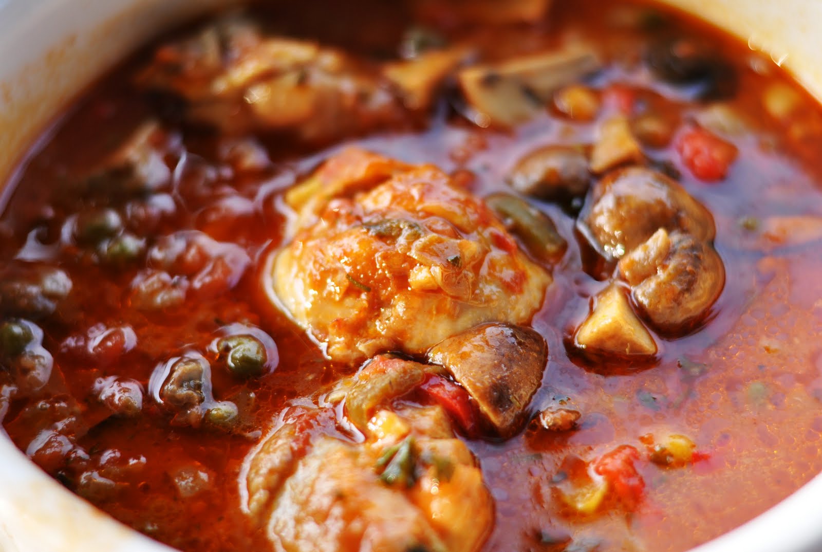 DeliciousEurope: Italian Hunter's Chicken (Pollo Alla Cacciatora)