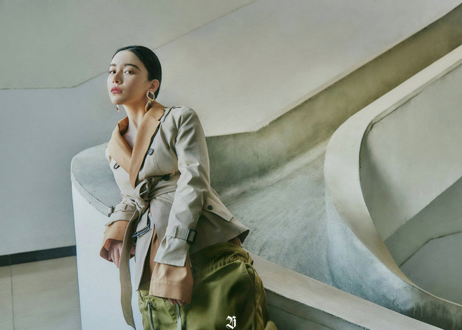 China Entertainment News: Actress Adi Kan poses for photo shoot