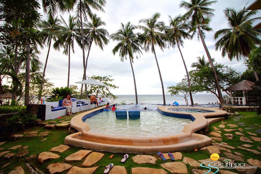 The Side Tripper Photos: Punta Bulata Photos - Sipalay- Negros