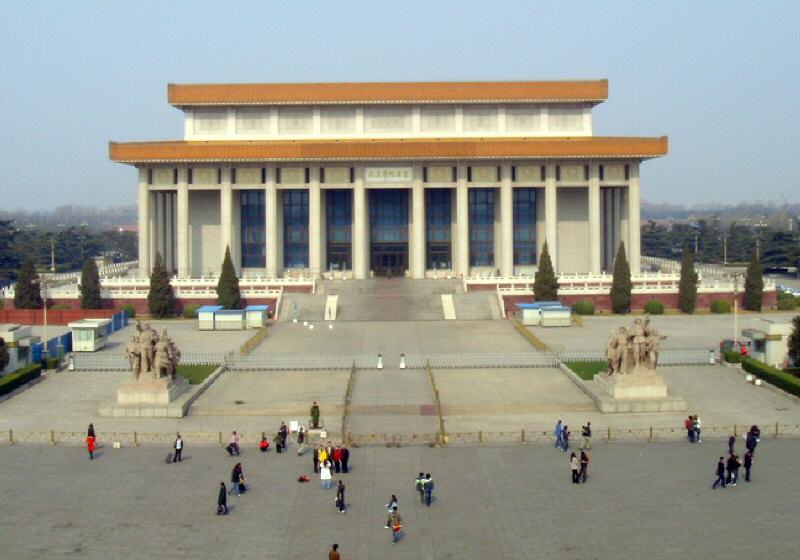 Do Outro Lado do Mundo: O Mausoléu de Mao Tse-Tung