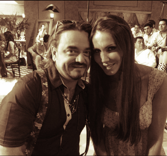 ACTITUD AL MOMENTO: PIERRE ANGELO CRITICA POLITICA CON TODO Y TELEVISA