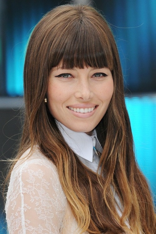 10 Super Ideas of Full Fringe Hairstyles Only for You - AzzFeed
