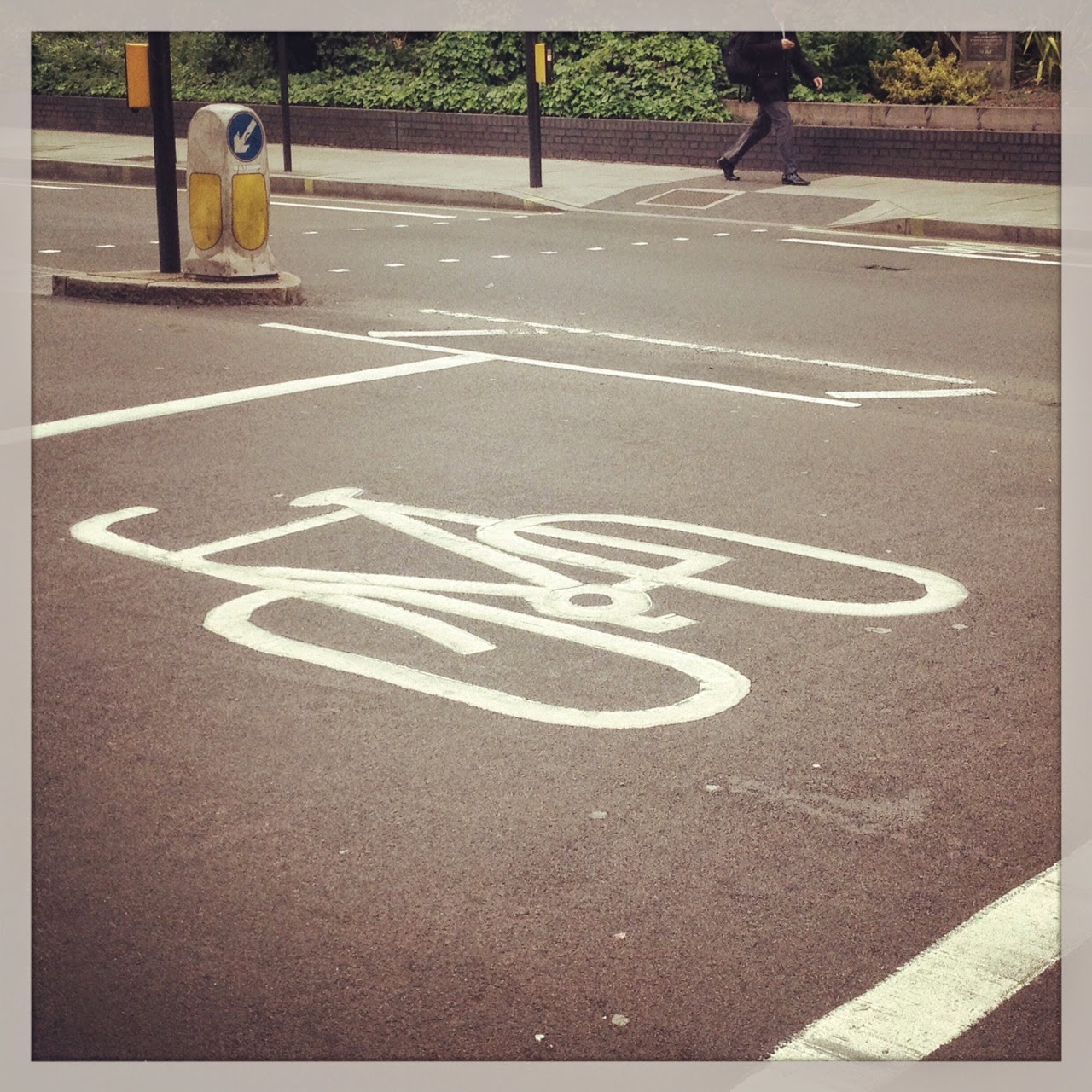 How to Cycle Safely on the Road - The Runner Beans