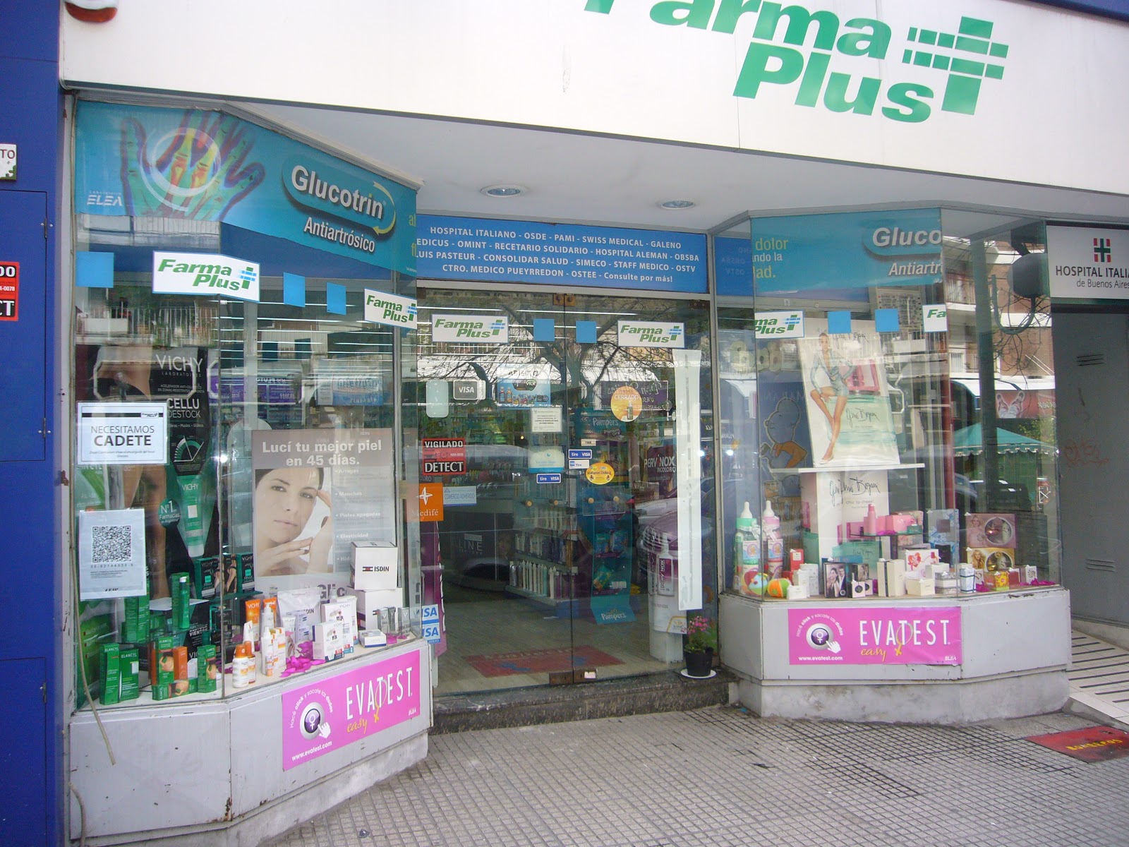 XDG Disegno: Farma Plus (Farmacias & Perfumerías)