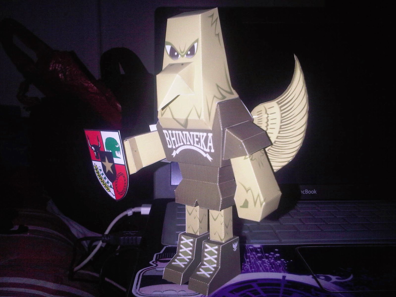 Paper Toy Garuda Pancasila - Papercraft4u | Free Papercrafts, Paper ...
