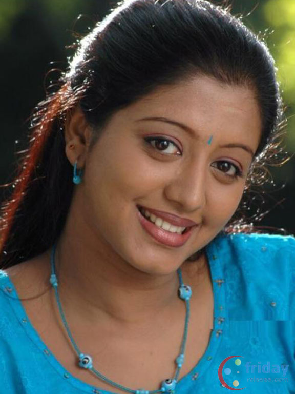 TAMIL ACTRESS GOPIKA PROFILE « AMAZING IDEAS