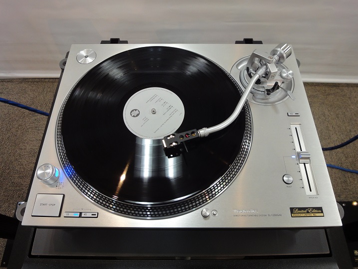 audio square fujisawa: 第2弾。Technics『SL-1200GAE』ディテール写真。
