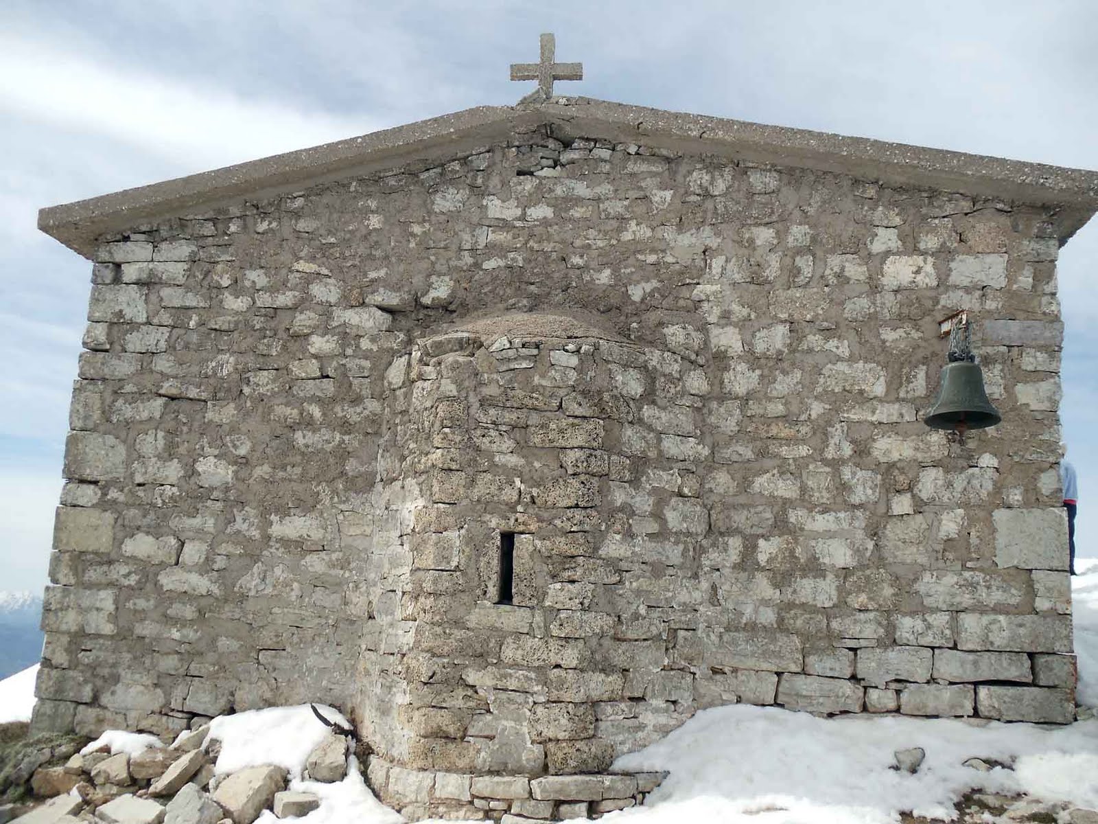 Με τον ΦΟΠ στα βουνα: ΚΛΩΚΟΣ (Φτερη-κορυφη 1778μ,-Μονη Ταξιαρχων)