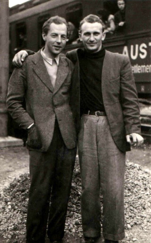 Wartime Fashion: 45 Found Snaps That Defined Men's Fashion During WWII ...