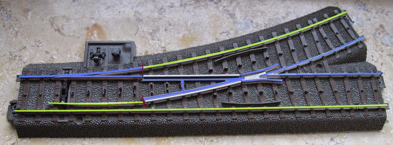 Modellbahn-Technik-Blog: C-Gleis-Weichen als Kontaktgleis