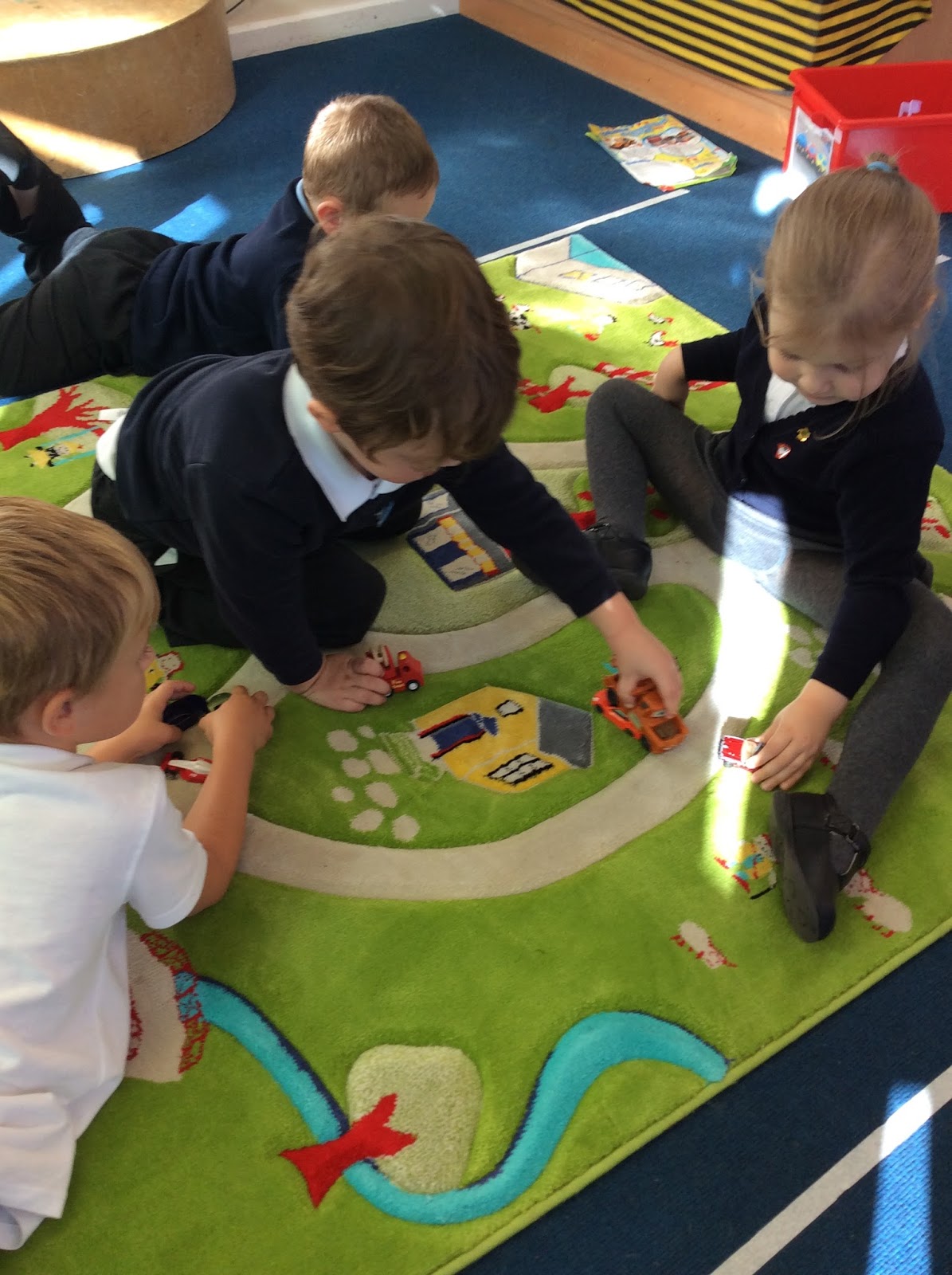 New Reception Classes :: Hilldene Primary School News