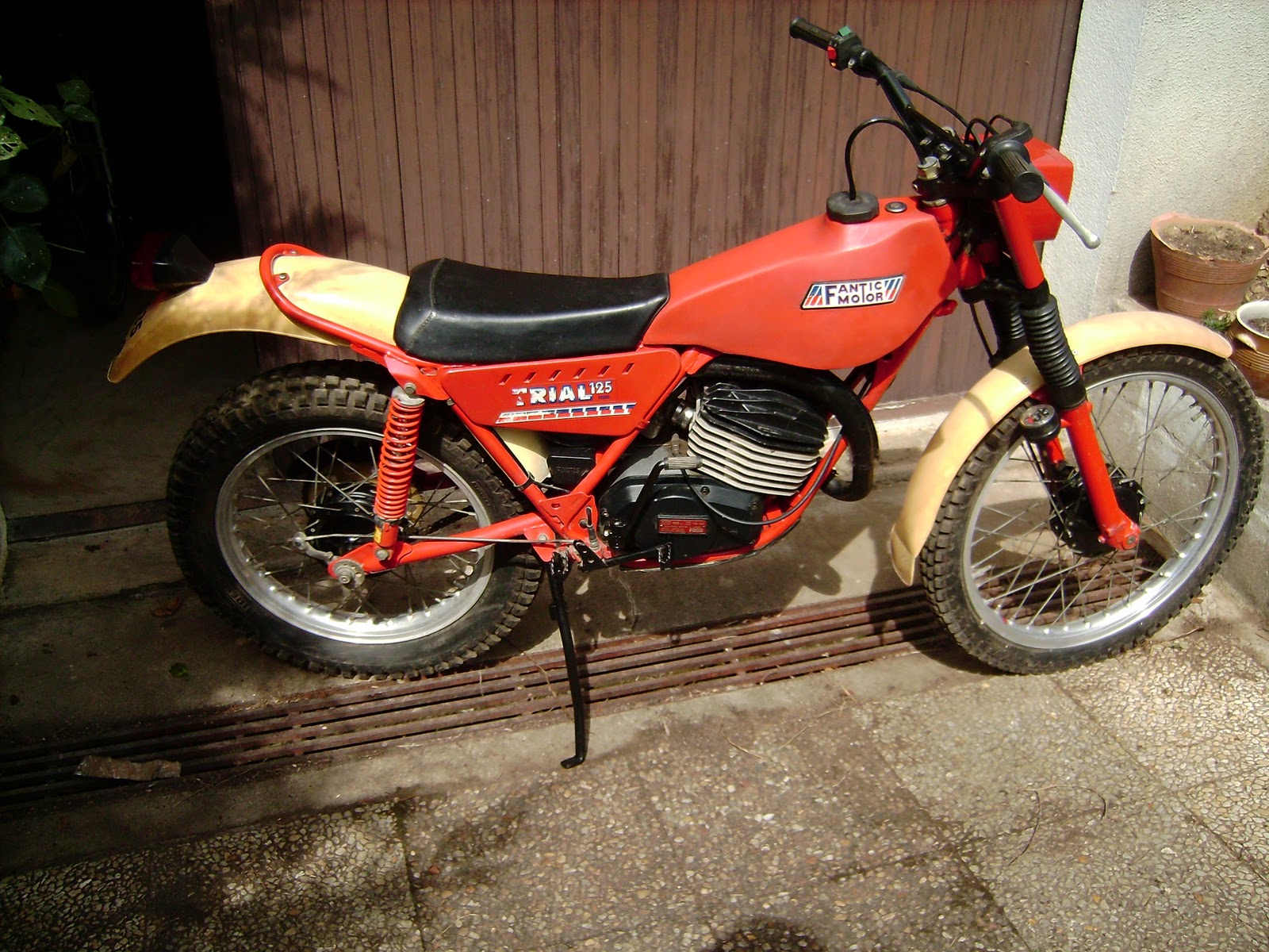 Restauration FANTIC TX 250: Démarrage du projet 31/08/10