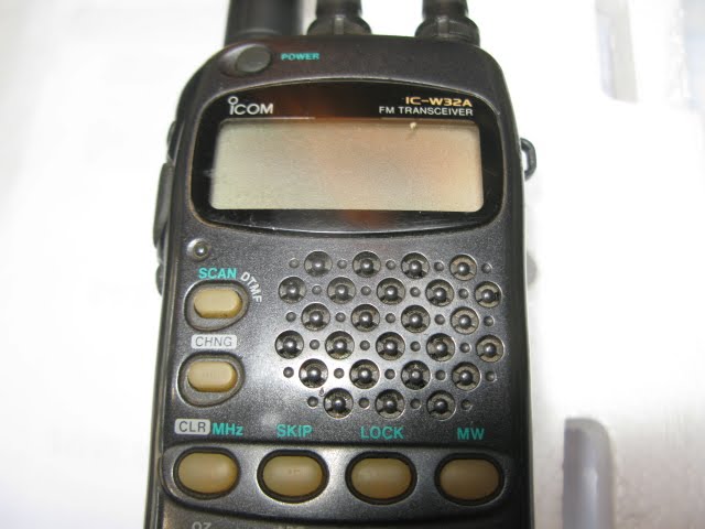 KANIBALAN: ICOM DUAL BAND IC-W32A